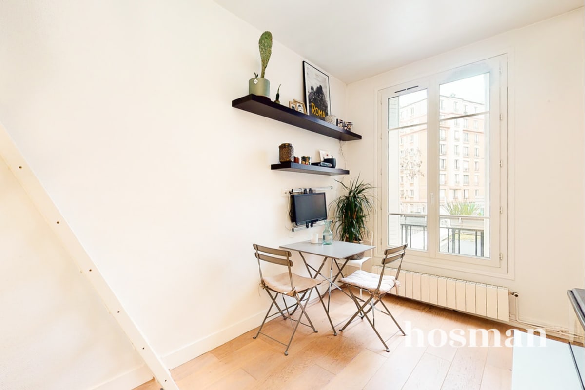 Ravissant Studio - 23.94 m2 - Idéalement situé et lumineux - Station de ...