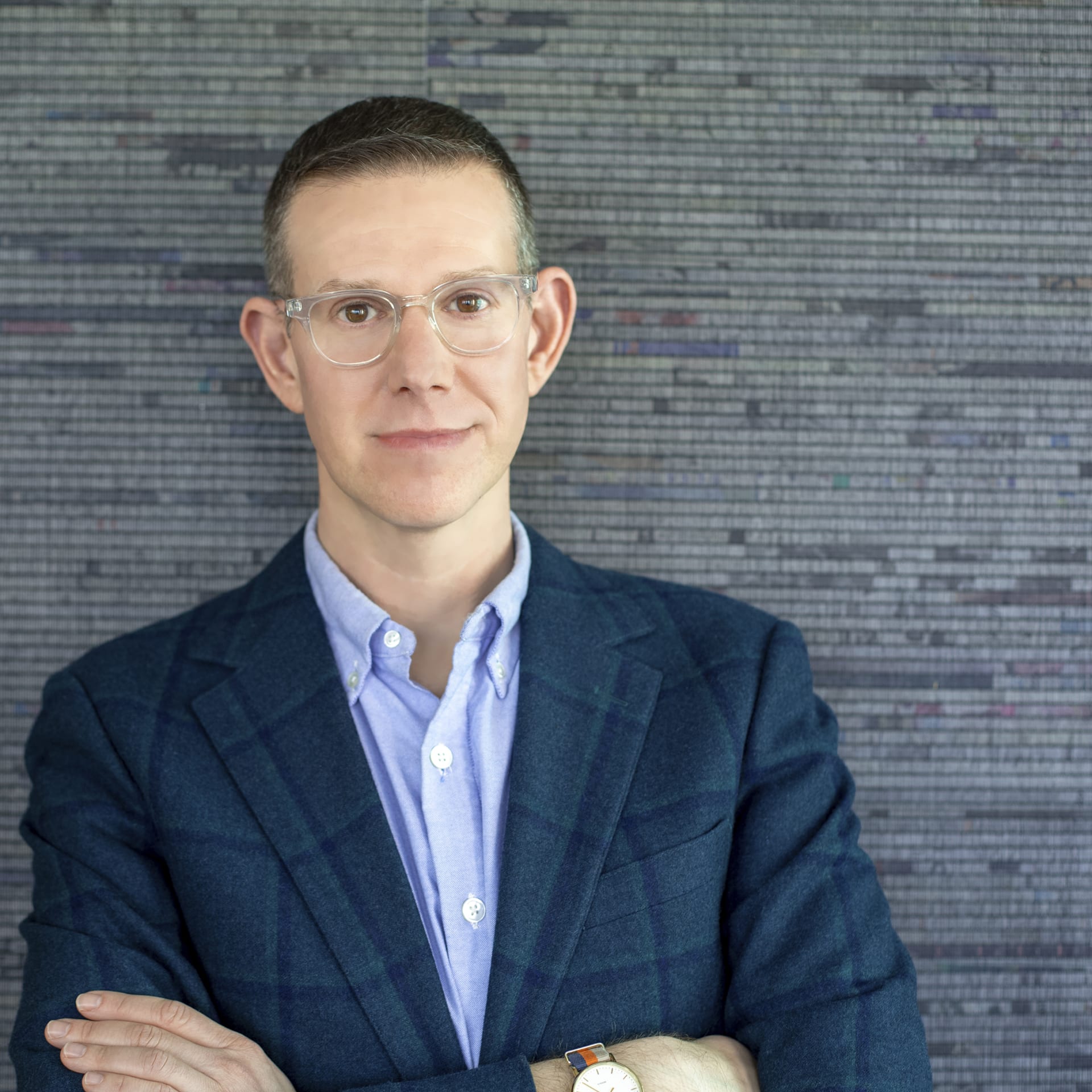 Fractional Marketing Director: 6 Benefits They Offer + How to Hire One
