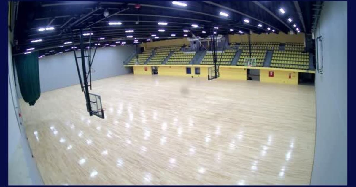 Gymnase double du complexe sportif Claude-Robillard | Ville de Montréal