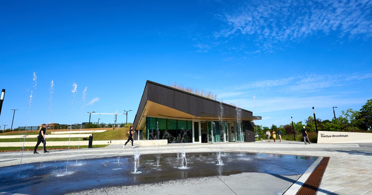 Parc Saidye-Bronfman play fountains | Ville de Montréal