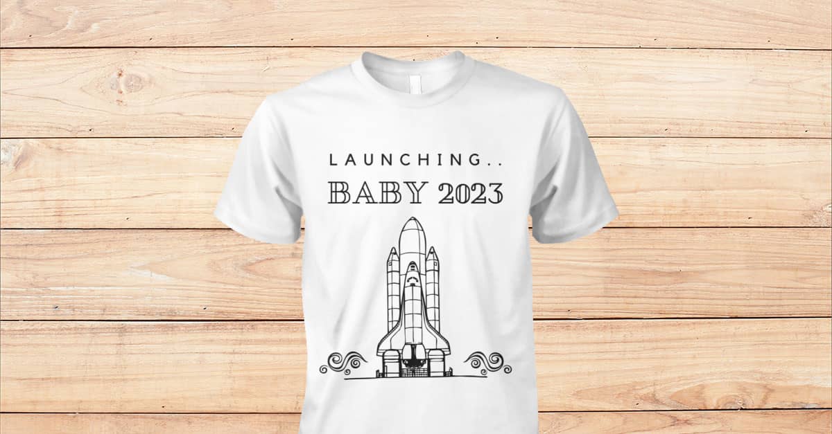 Launching baby 2023! Tee - Light - Viralstyle