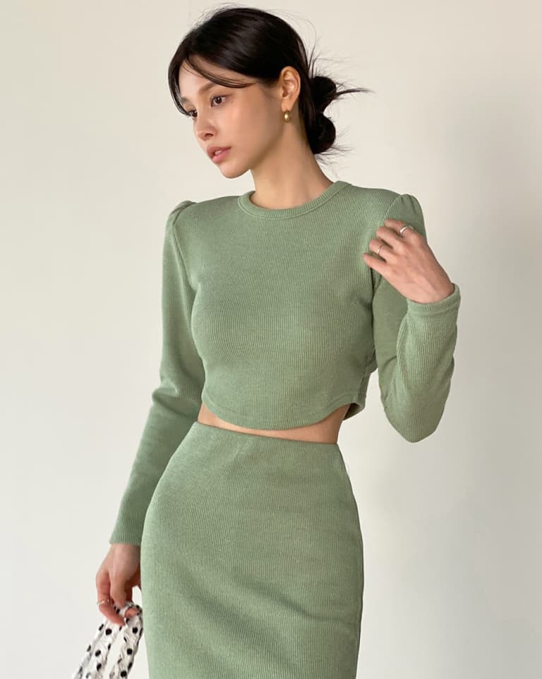 セットアップは“シンプルで大人っぽい”デザインが旬♡DHOLICのセットアップ5選 | ViVi