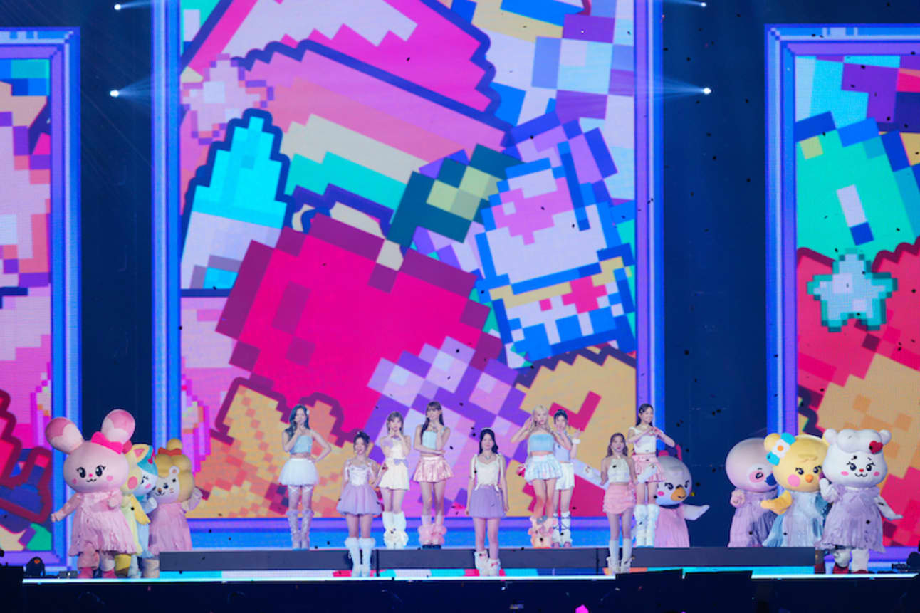 【2023 MAMA受賞者まとめ】SEVENTEEN, RIIZE, LE SSERAFIMなど豪華アーティストが大集合したDAY2のパフォーマンス&授賞式の模様もレポ♡ | ViVi