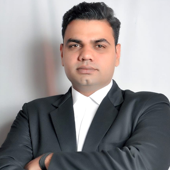 Advocate Manish Kumar in Lawyer's Chamber Block Dwarka Court Sector -10 ...