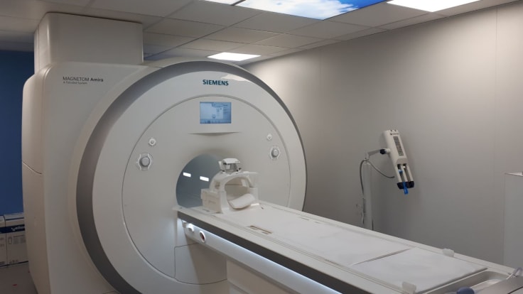 Installation d'une nouvelle IRM de dernière génération | Elsan