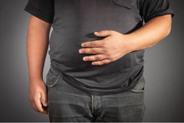 Ventre gonflé, ballonnements : Causes, solutions et quand consulter ...