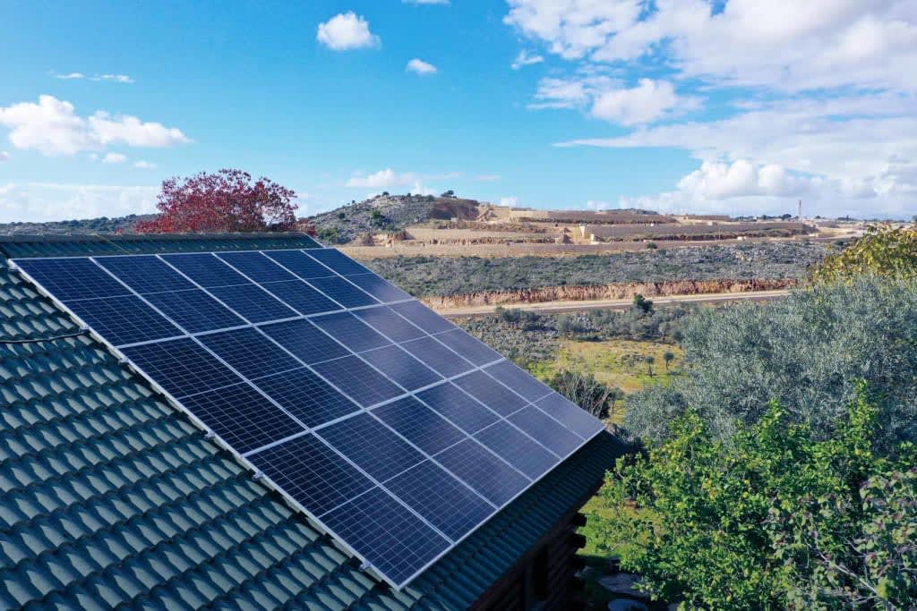 פאנל סולארי: התאמת פאנלים סולאריים לגג שלכם | volta solar