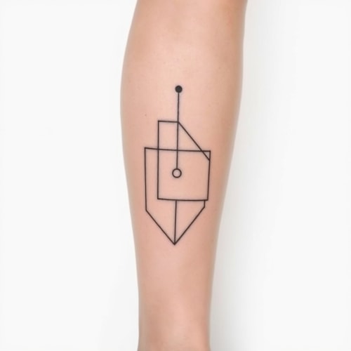 Best Simple Leg Tattoo Ideas For Men | Vondy