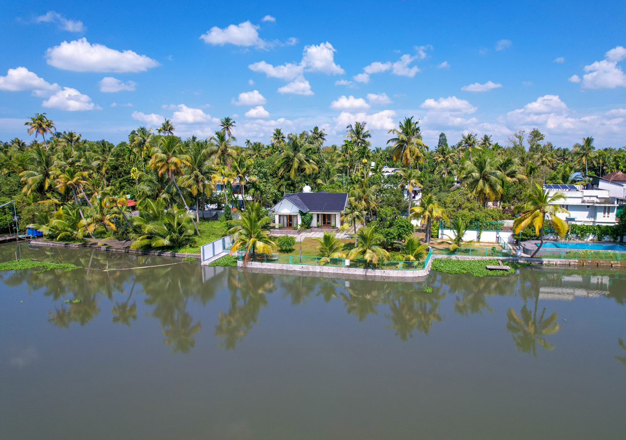 Luxurious Private Pool Villa in Kochi: Book La Riva Resort in Kochi