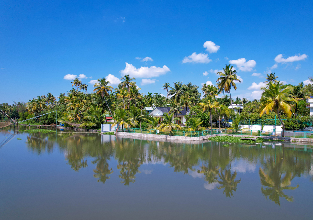 Luxurious Private Pool Villa in Kochi: Book La Riva Resort in Kochi