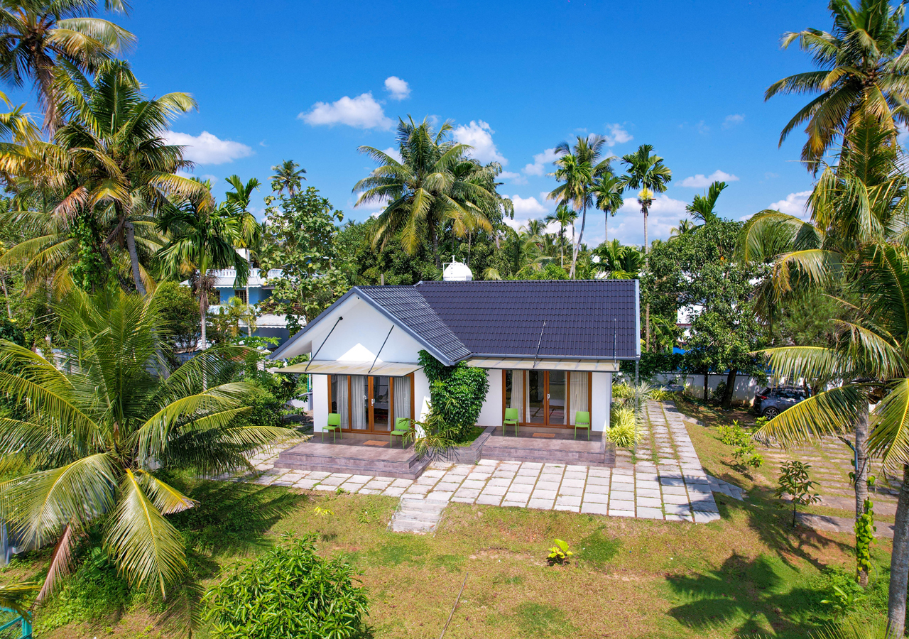 Luxurious Private Pool Villa in Kochi: Book La Riva Resort in Kochi