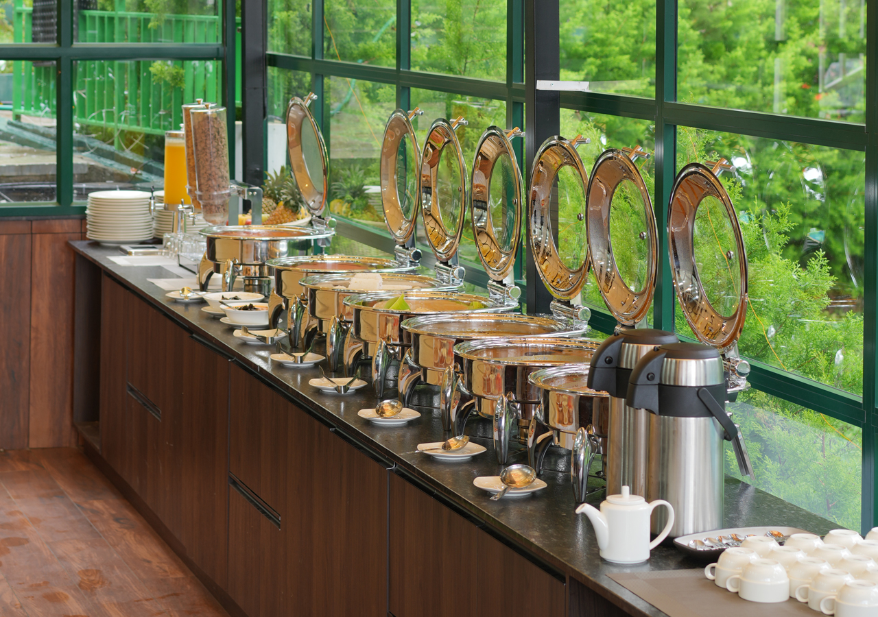 Munnar Resorts with Swimming Pool | Munnar Resorts for Couples