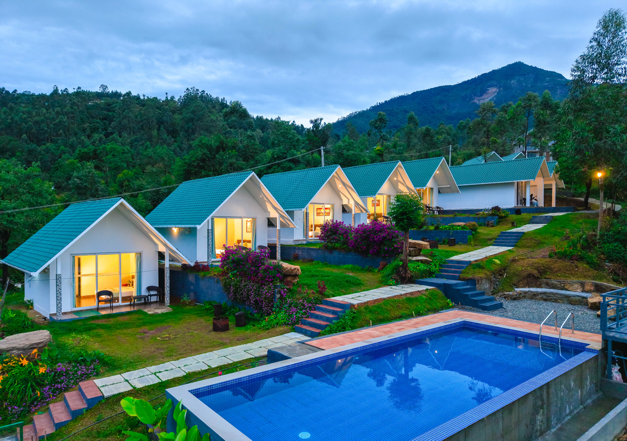Book Luxury Resort in Munnar | Hill View Pool Villa Munnar