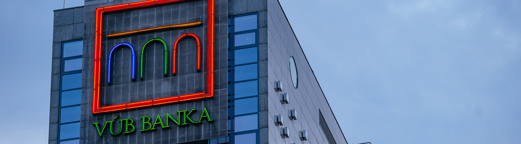 Pobočky VÚB banky počas sviatkov a platby do konca roka 2024 | VÚB banka