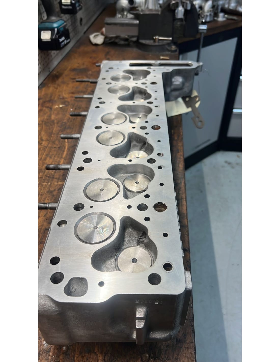 Cilinderhead 280SL 280SE W111 W113 - OEM REBUILT