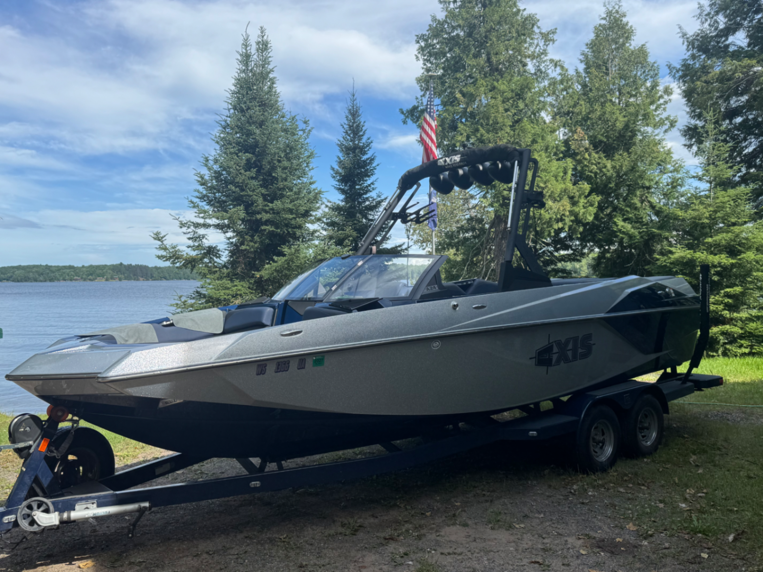 Wake Boats, Gear & Local Riders | Wakr