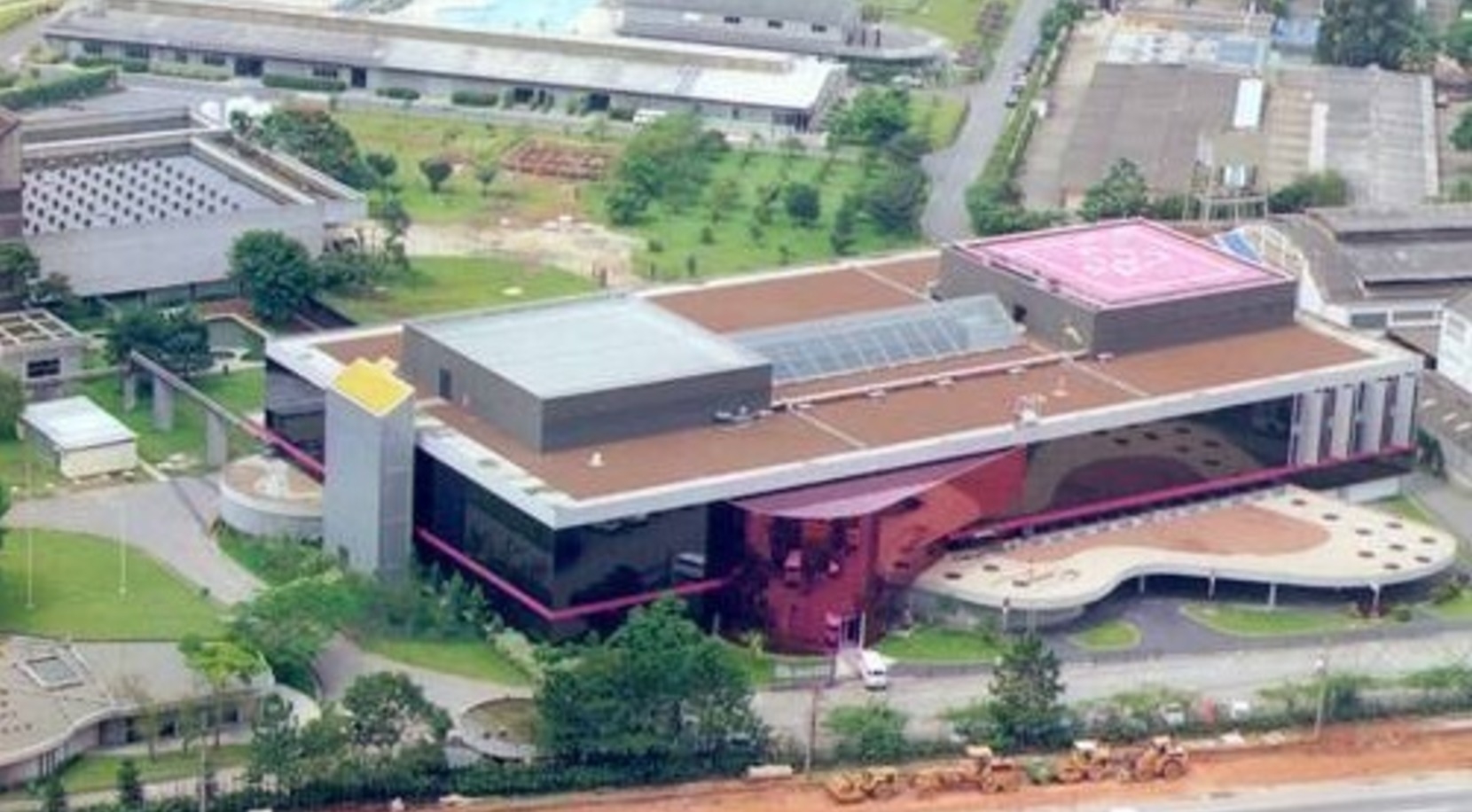 - Aché Laboratórios Farmacêuticos S.A.