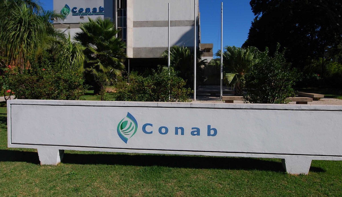 - Conab