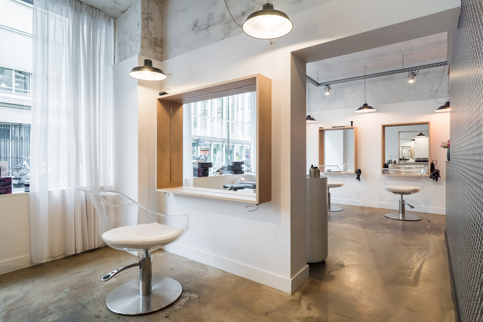 Salon Romuald : Salon de coiffure mixte à Paris - (75006)