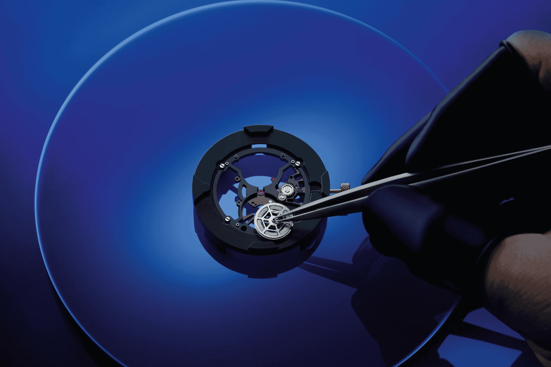 Introducing AP’s Royal Oak Concept Tourbillon “Spider-Man” | Wristcheck