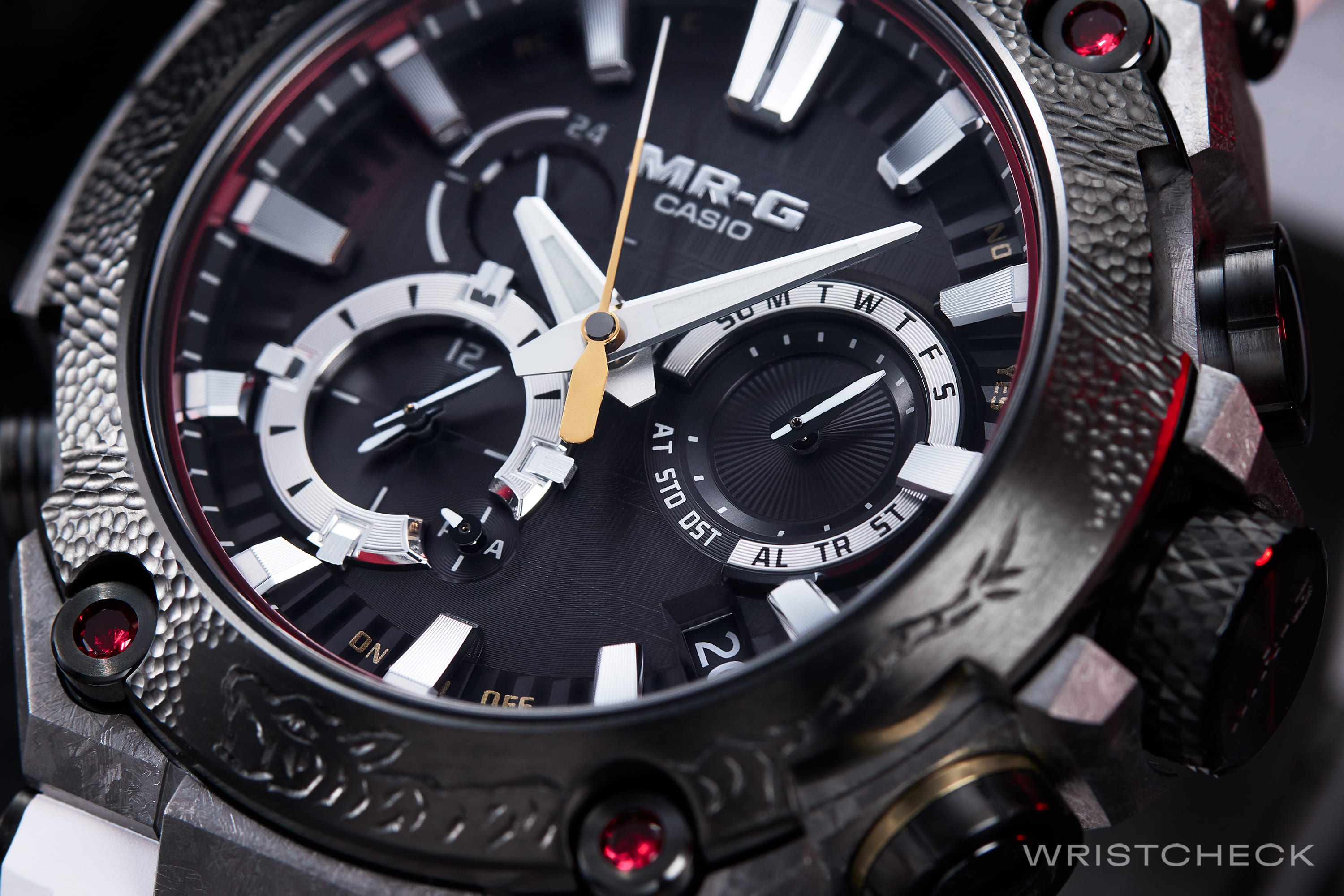Wristcheck Launches G-SHOCK’s 40th Anniversary Special MRG-B2000SG-1A ...