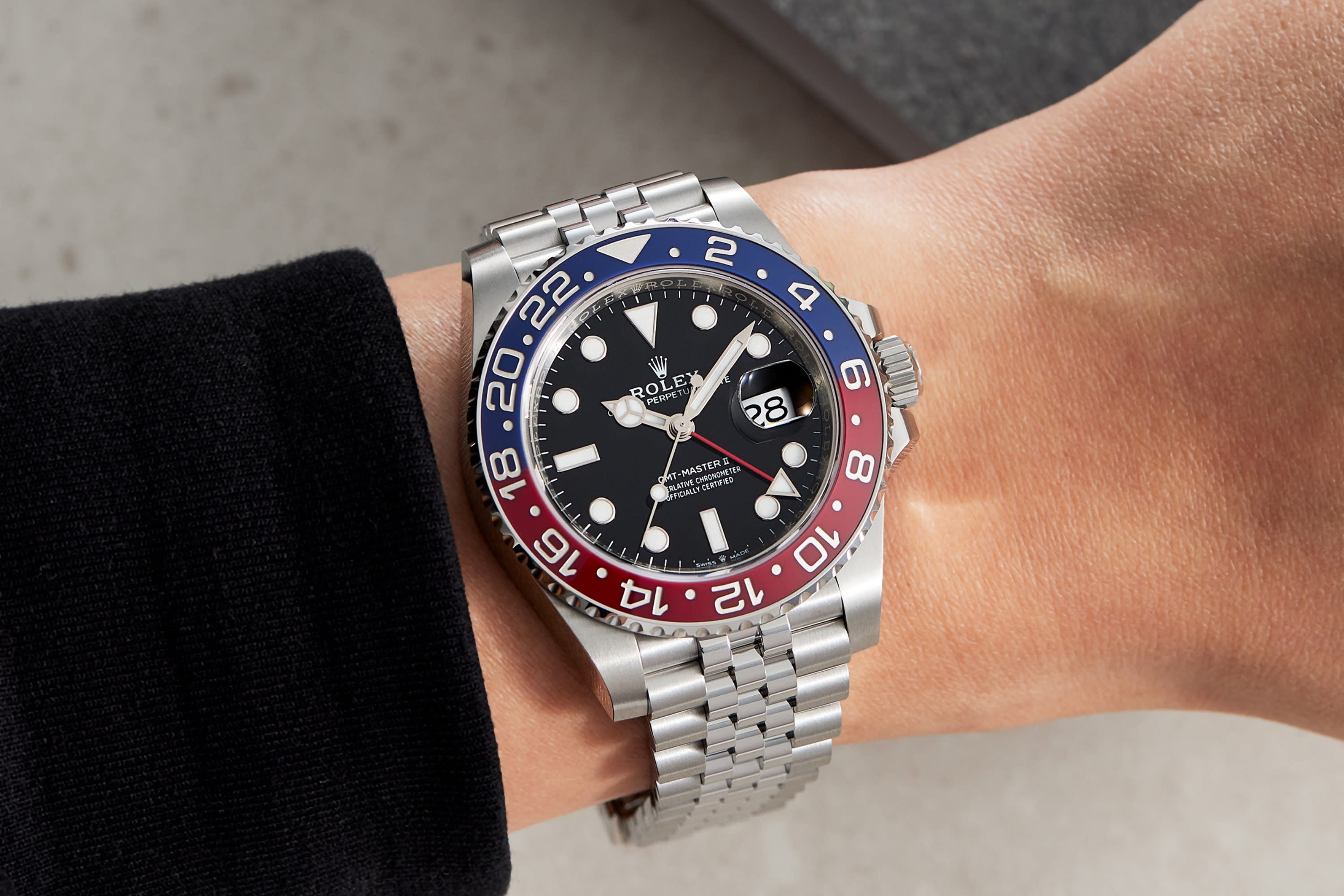 Rolex GMT-Master II ‘Pepsi’ ref. 126710BLRO and ‘Batman’ ref ...