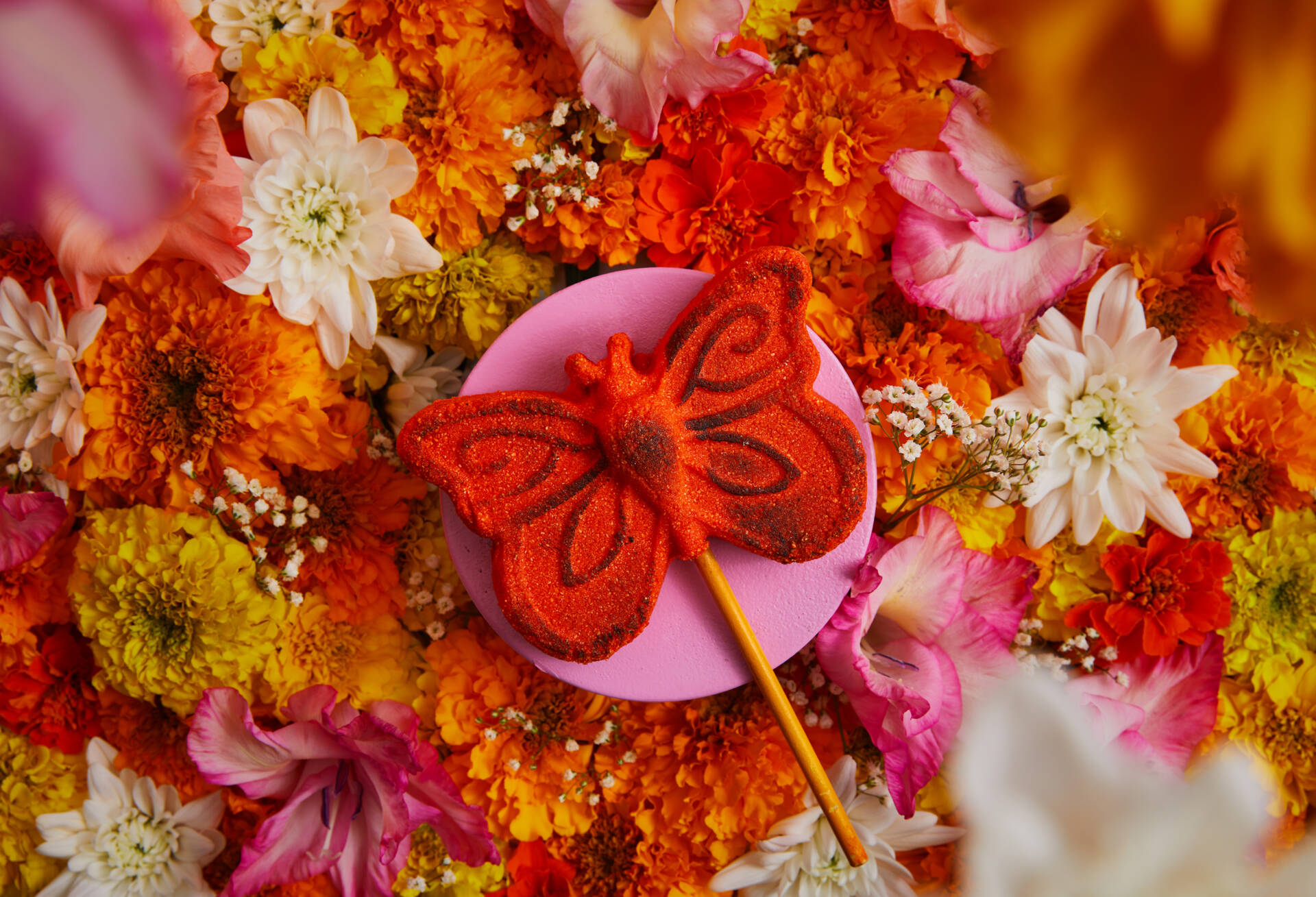 Damas del Sol Bubble Bar - We are Lush