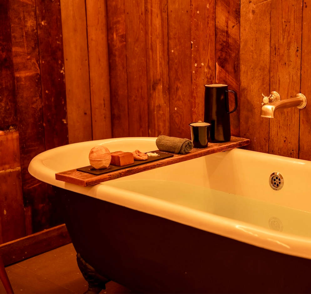 Lush brings viral Sticky Dates fragrance to life with pop-up baths ...