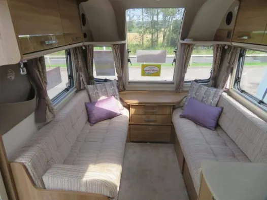 Swift Conqueror 565
