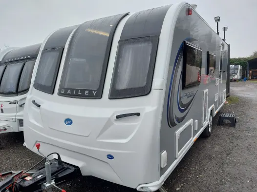 Adria Sun Living Flexo Slx