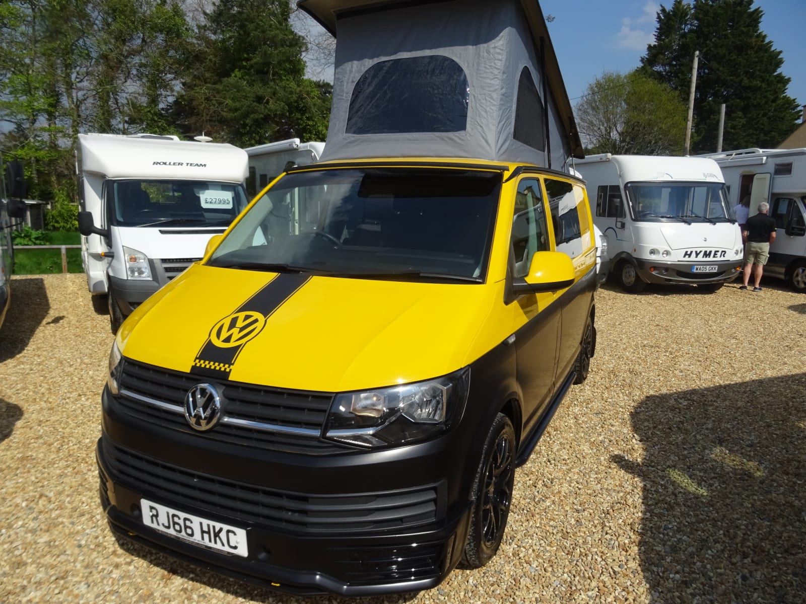 2016 Volkswagen Transporter Yellow