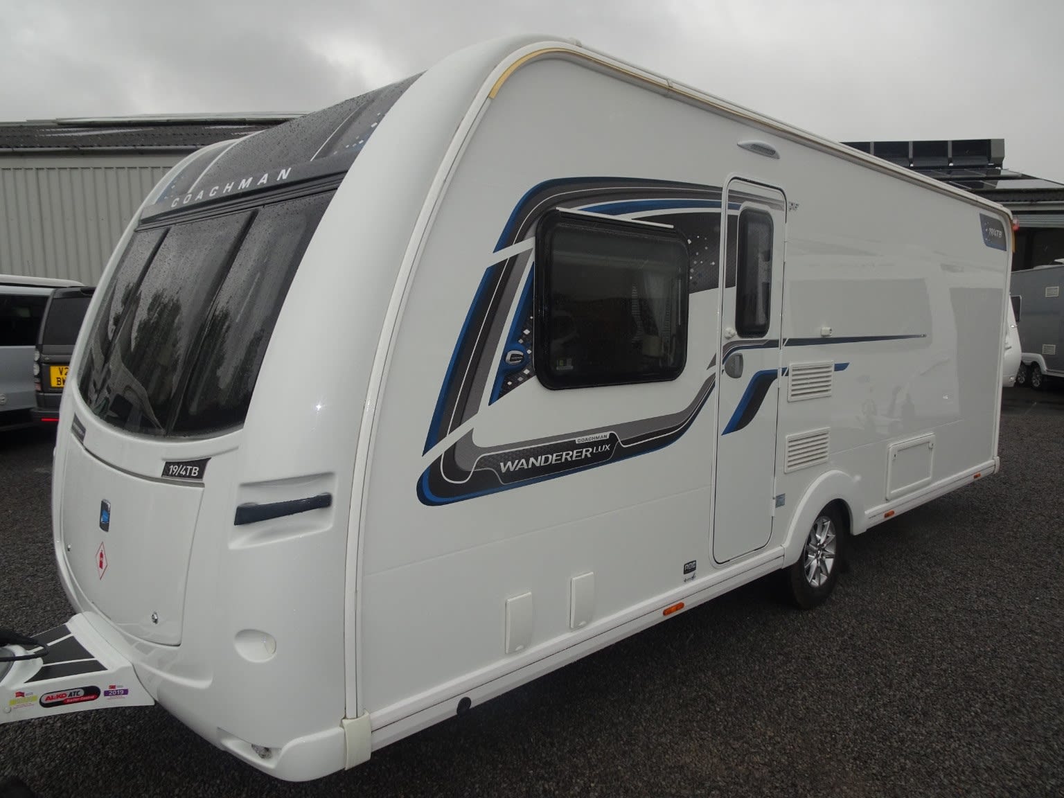 2018 Coachman Wanderer White