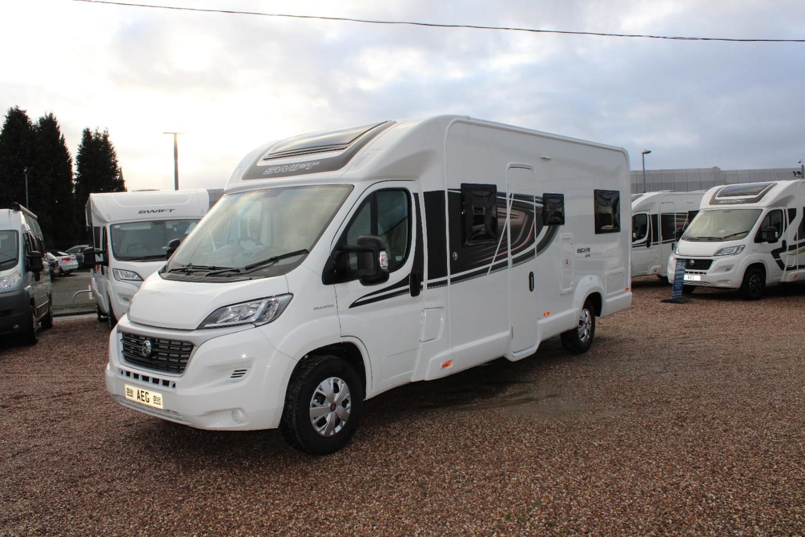 2021 Swift Escape 674