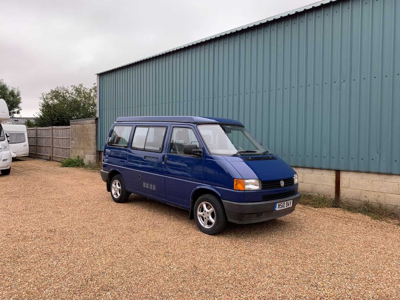 1994 volkswagen Transporter blue