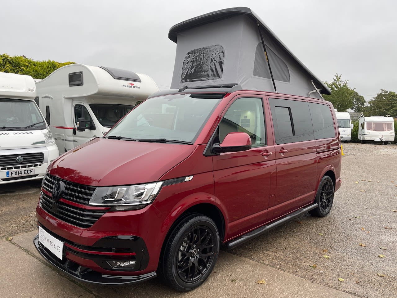 Volkswagen T6.1 Campervan Highline - Revolution Ricos - F...