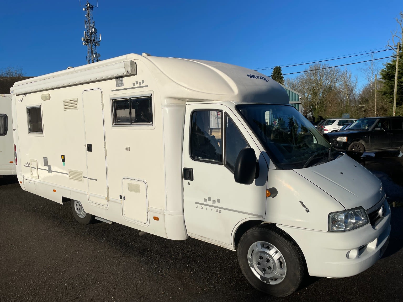 2004 Elnagh Joxy White