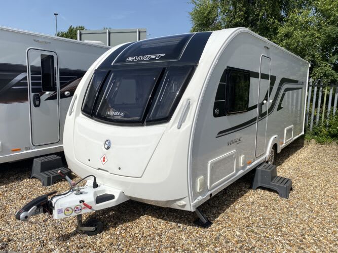Swift Vogue 580