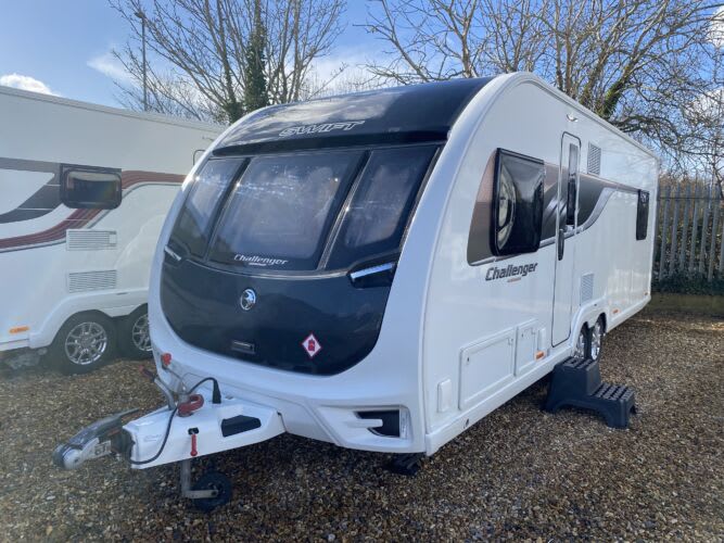 Swift Challenger Hi Style 635