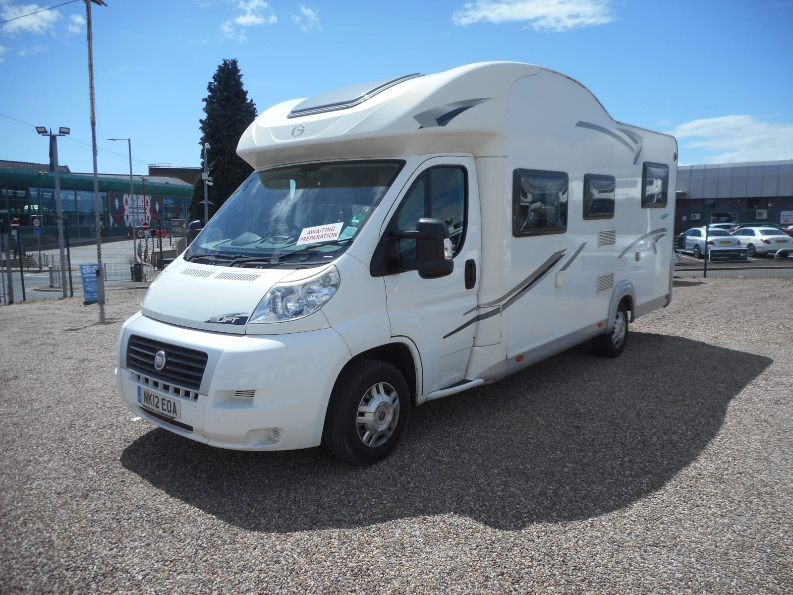 2012 Geist Lift 682g White