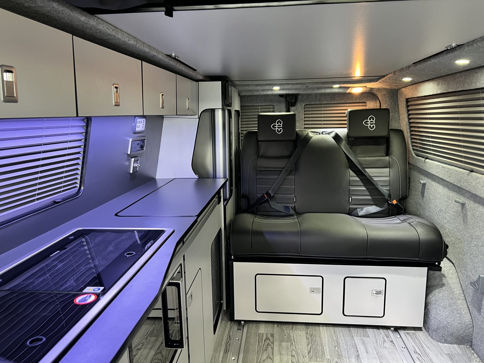 Ford Transit Custom LWB EXPLORER™