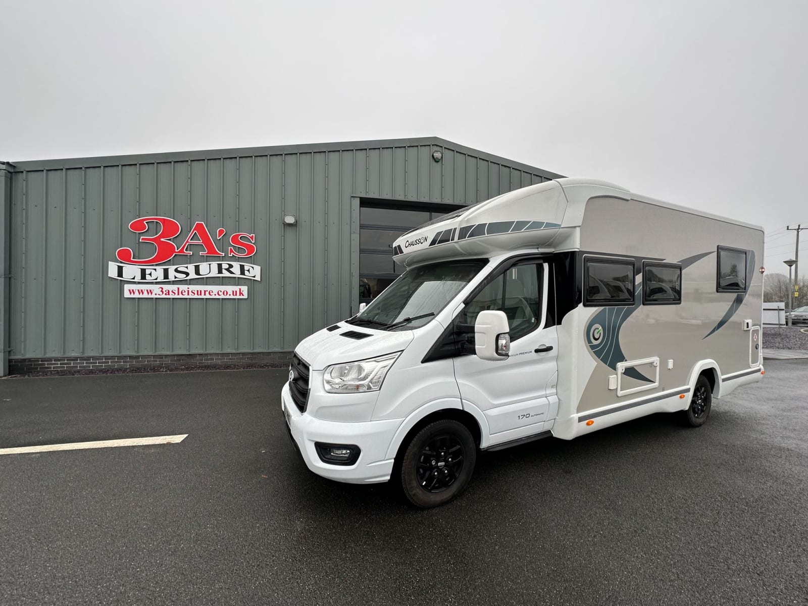 2022 Chausson Titanium Premium 648