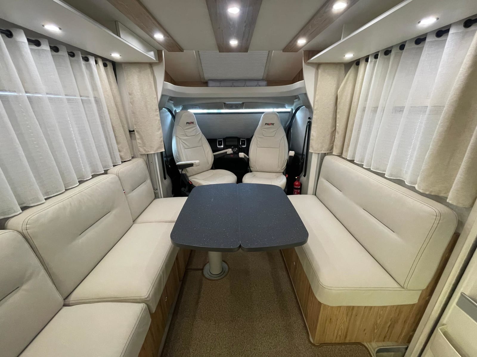 Pilote P626 D Evidence Fiat Ducato 2.3 M-Jet 160bhp Automatic