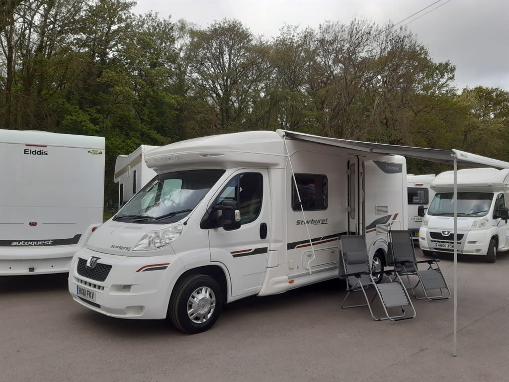 2011 Autocruise Starburst White