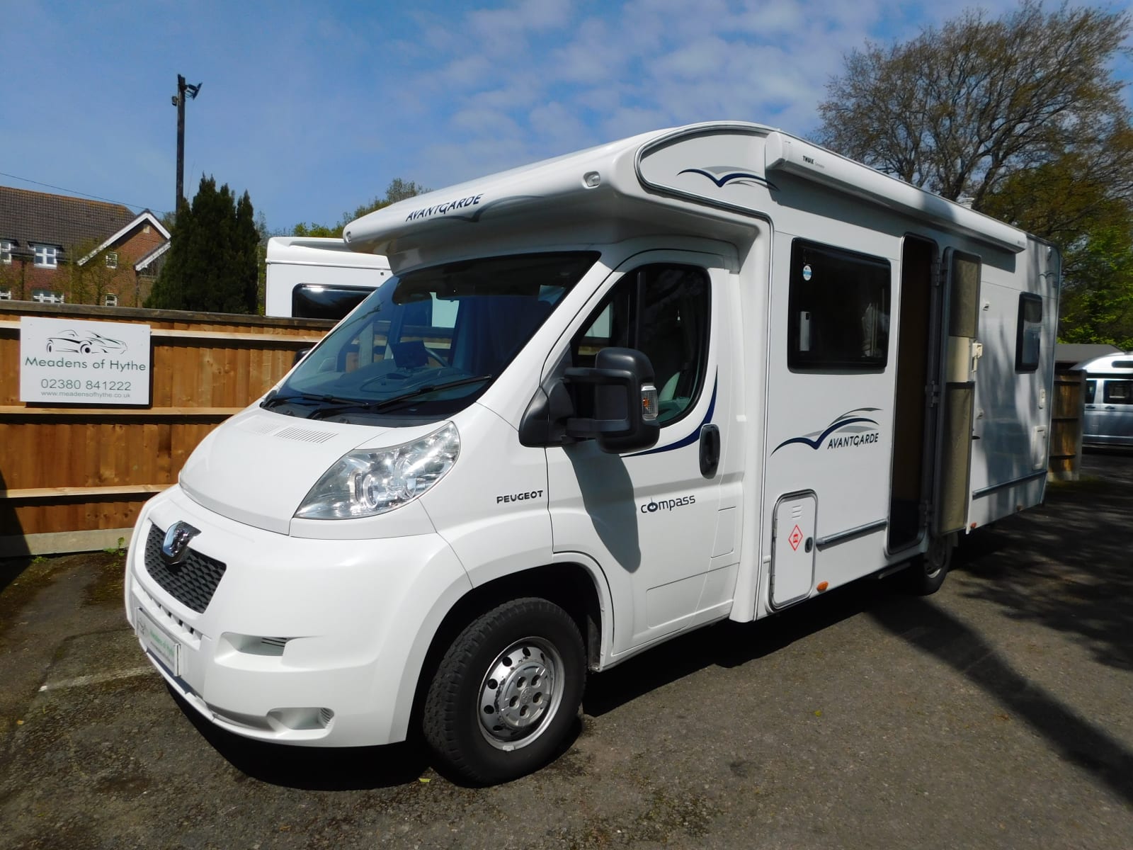Compass Avantgarde 155 2 Berth Motorhome 2009