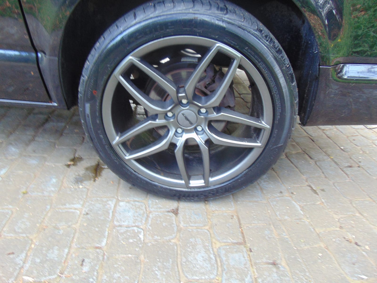 2018 TRANSPORTER AIR CON TAILGATE 31000 MILES DAY CAMPER