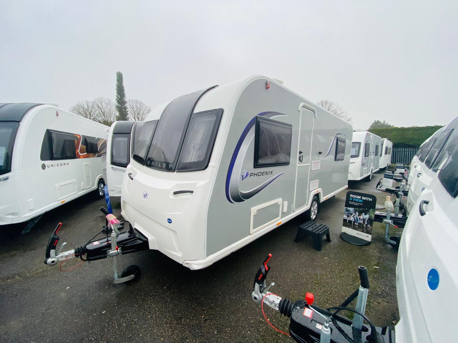 New Bailey Caravan Phoenix + 640 (2023)