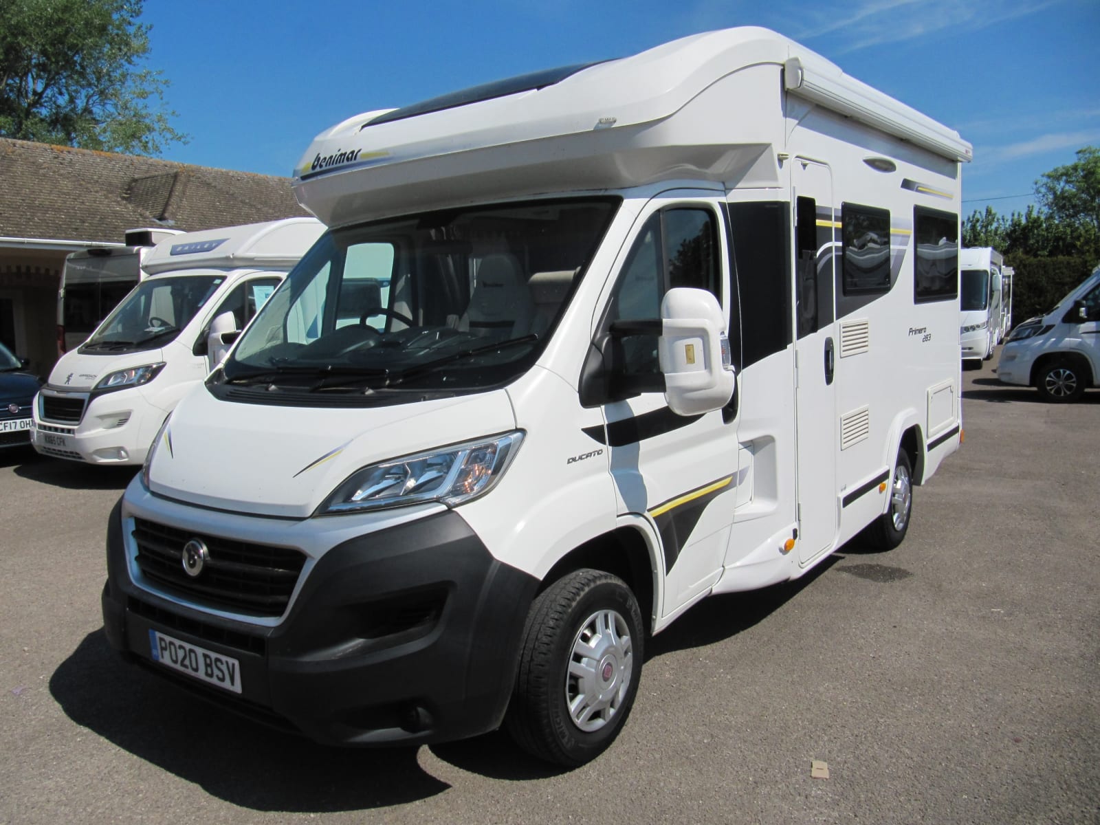 2020 Benimar Primero White