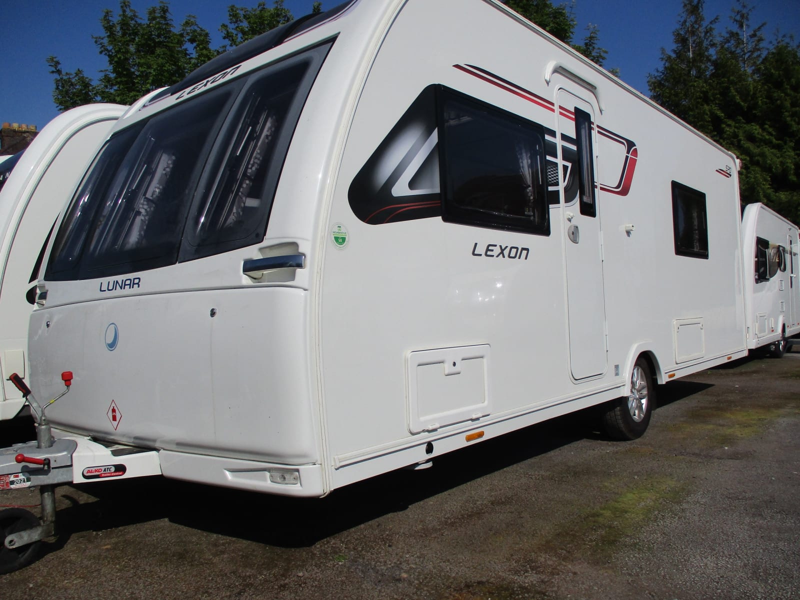 2019 Lunar Lexon White