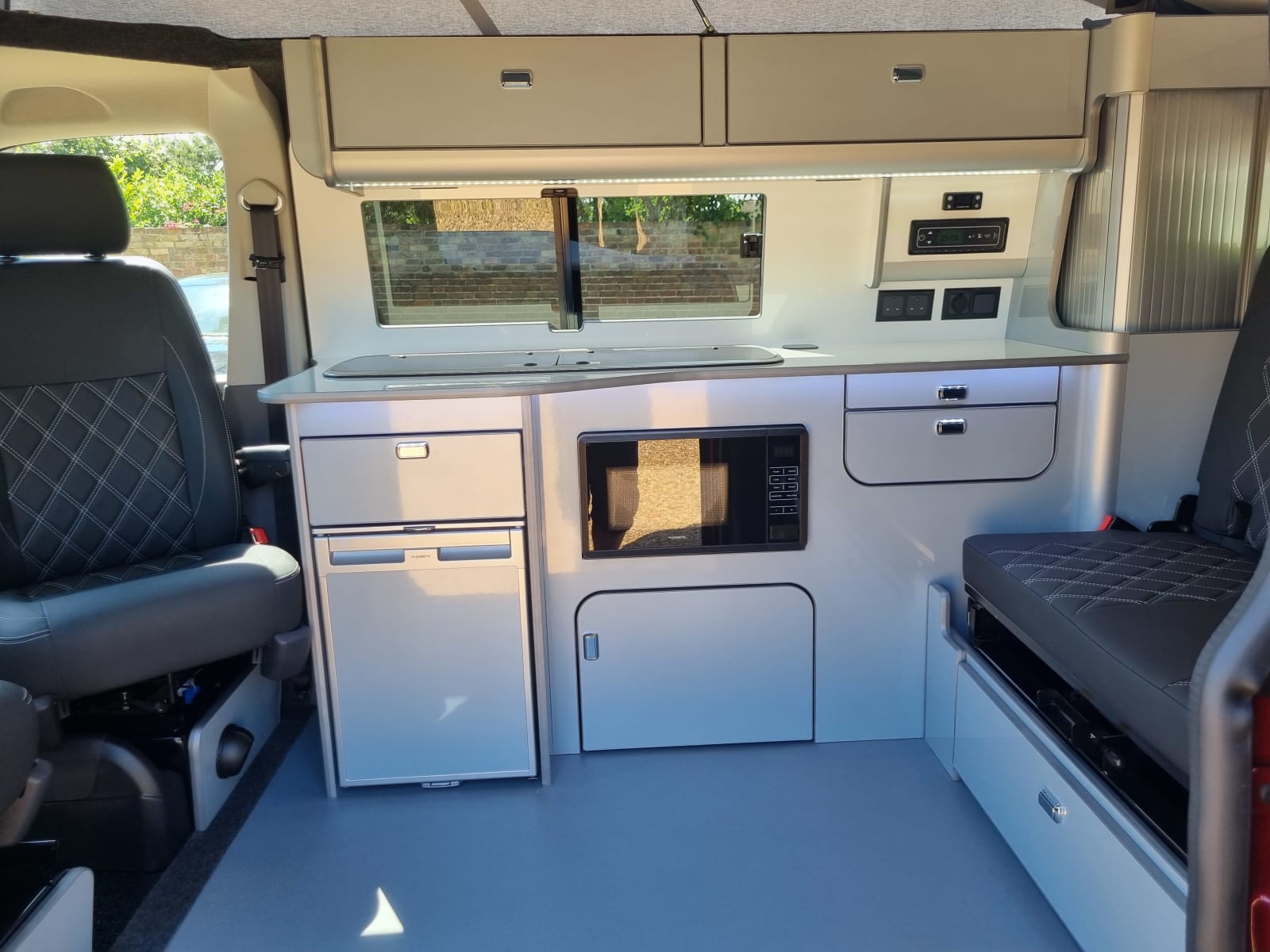 2023 VOLKSWAGEN CAMPERVAN T6.1 TDI 150PS DSG HIGHLINE DIESEL HEATER ...