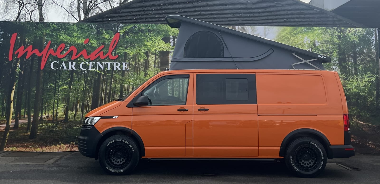 Volkswagen T6.1 Swamper Style Day Van